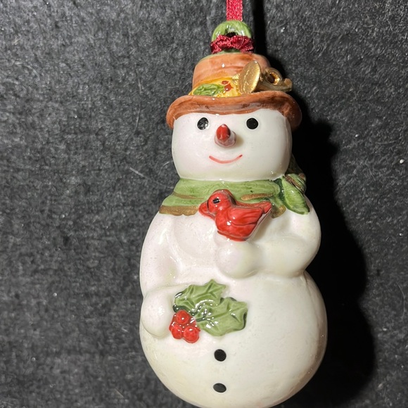 Villeroy & Boch | Holiday | Lenox Holiday Porcelain Snowman Red Bird ...
